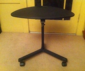 Wheelie Dave laptop stand