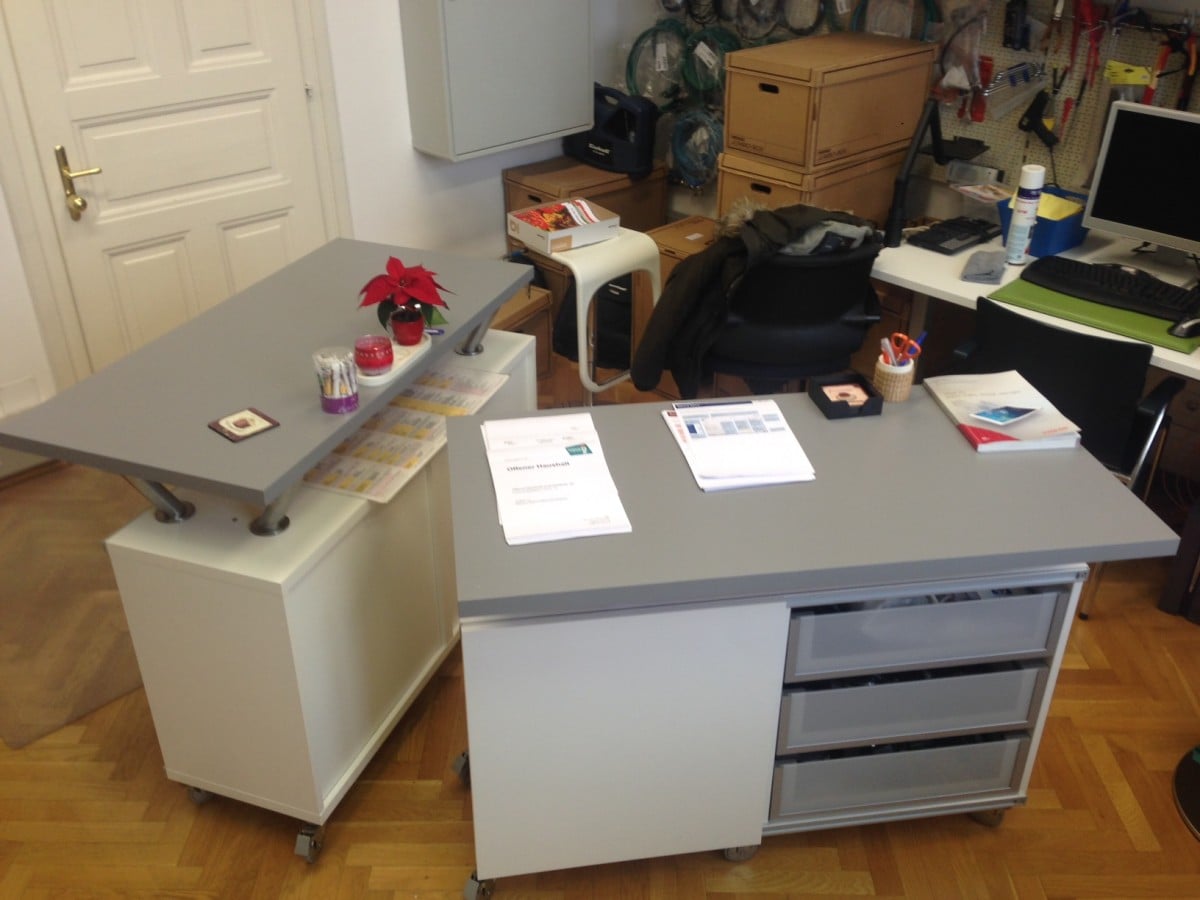 Convertible “Office-Island”