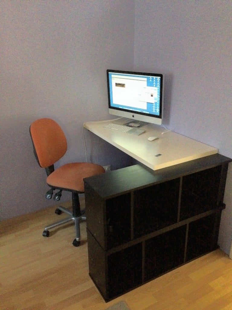 Seated Corner OR Standing Desk with Billy and Linmon