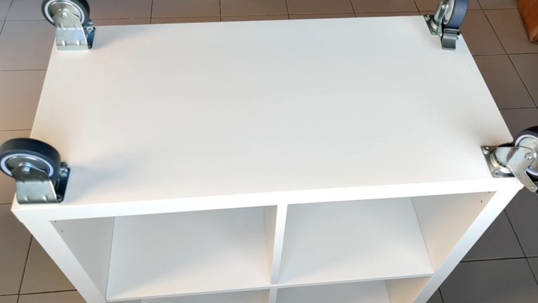 1 big or 2 small units: This portable KALLAX kitchen island is so useful