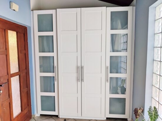 Easy hack for an IKEA PAX hallway closet