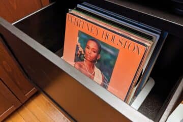 Turntable Stand with Front-Facing Vinyl Record Storage (Makes Album ...